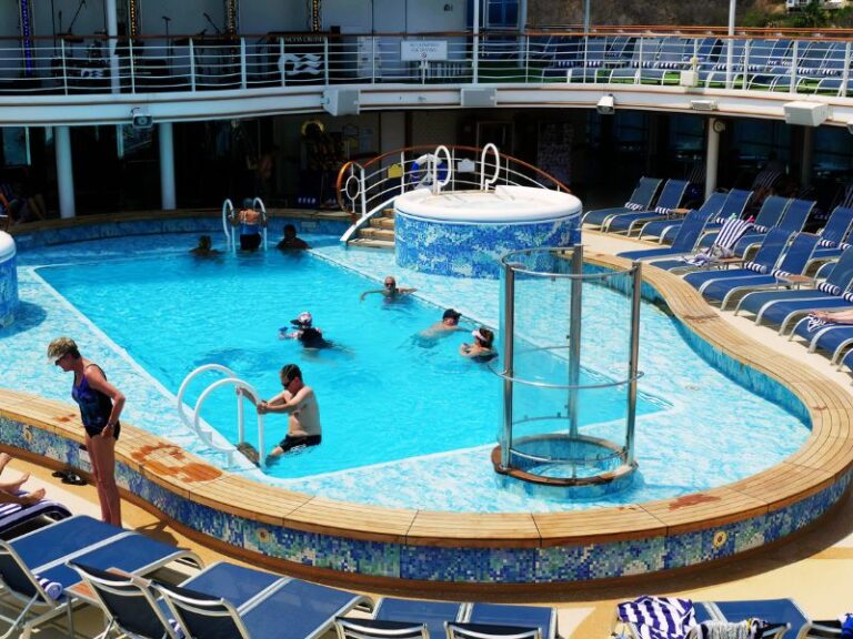 Cruising Rules for Passengers: A Complete Guide To Safety